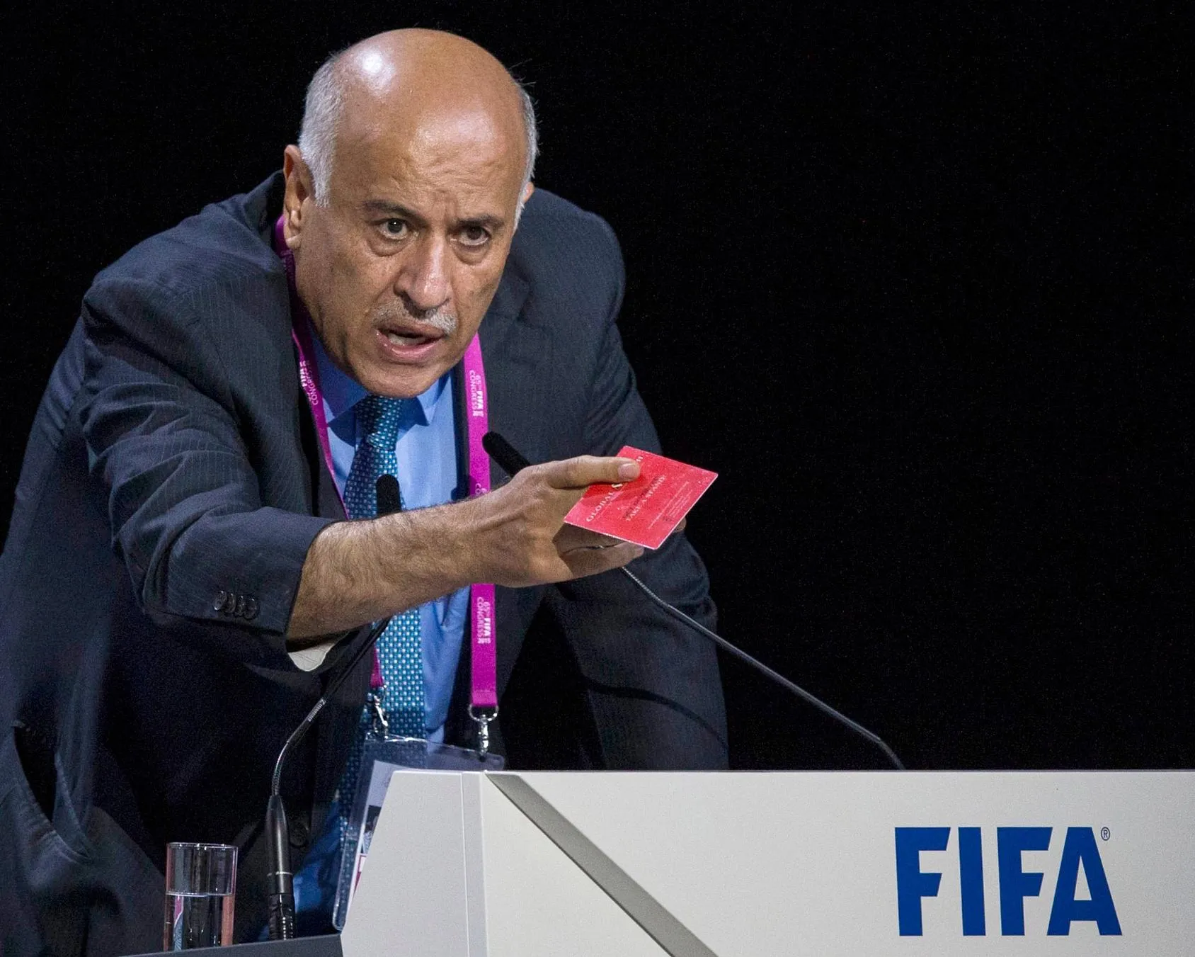 Le Président de l'Association Palestinienne de Football Refusé de Visa ...